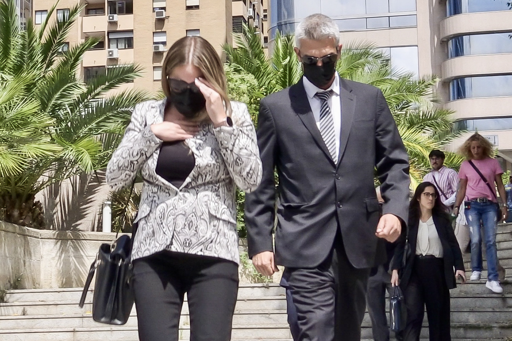 La conductora sin carné que mató a dos mujeres en 2022 se derrumba en ...