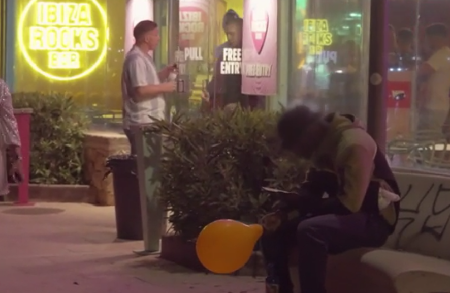 Jalis de la Serna descubre la nueva droga de moda en Ibiza: "Aspiran el ...