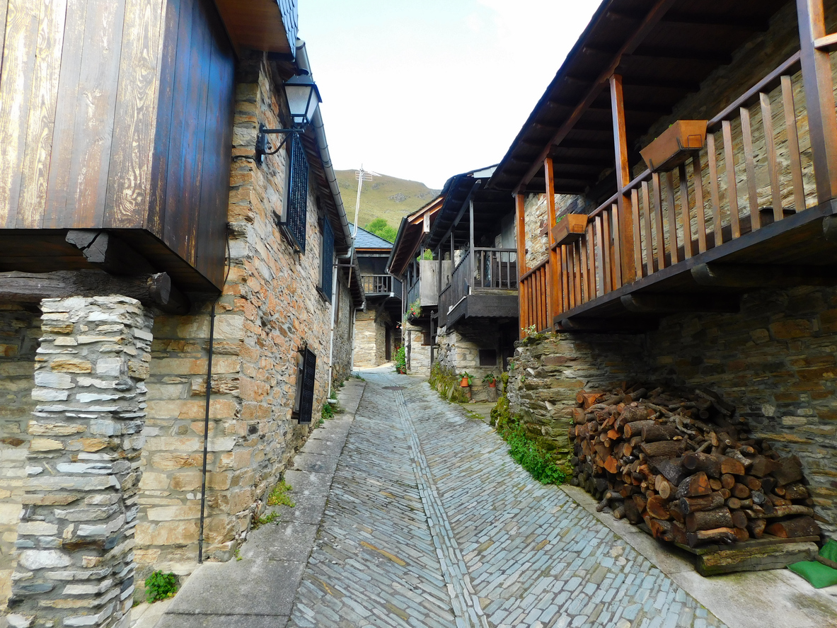 Cinco pueblos de El Bierzo que vale la pena visitar