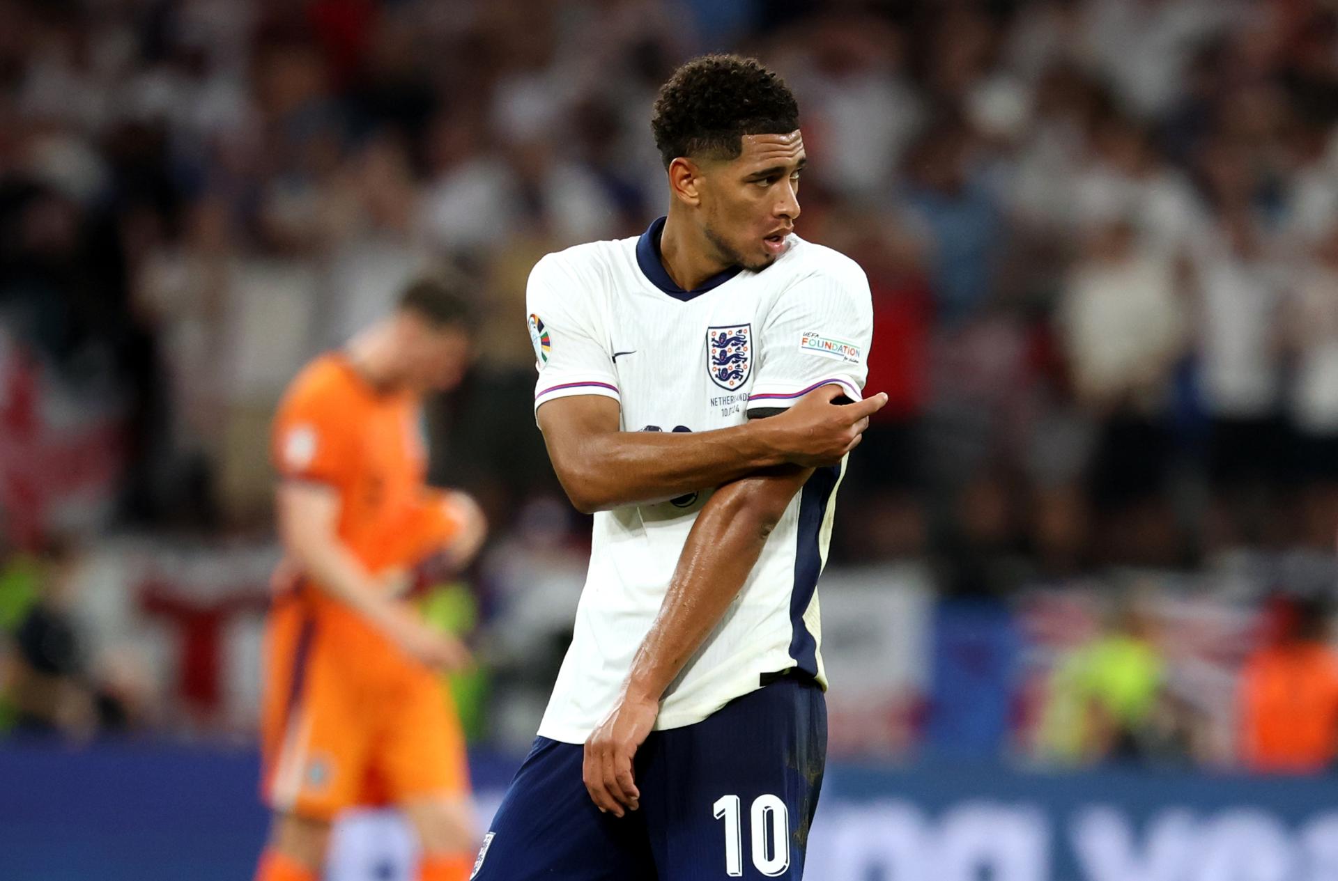 Jude Bellingham, con el foco en la historia: hacer campeona de Europa a ...