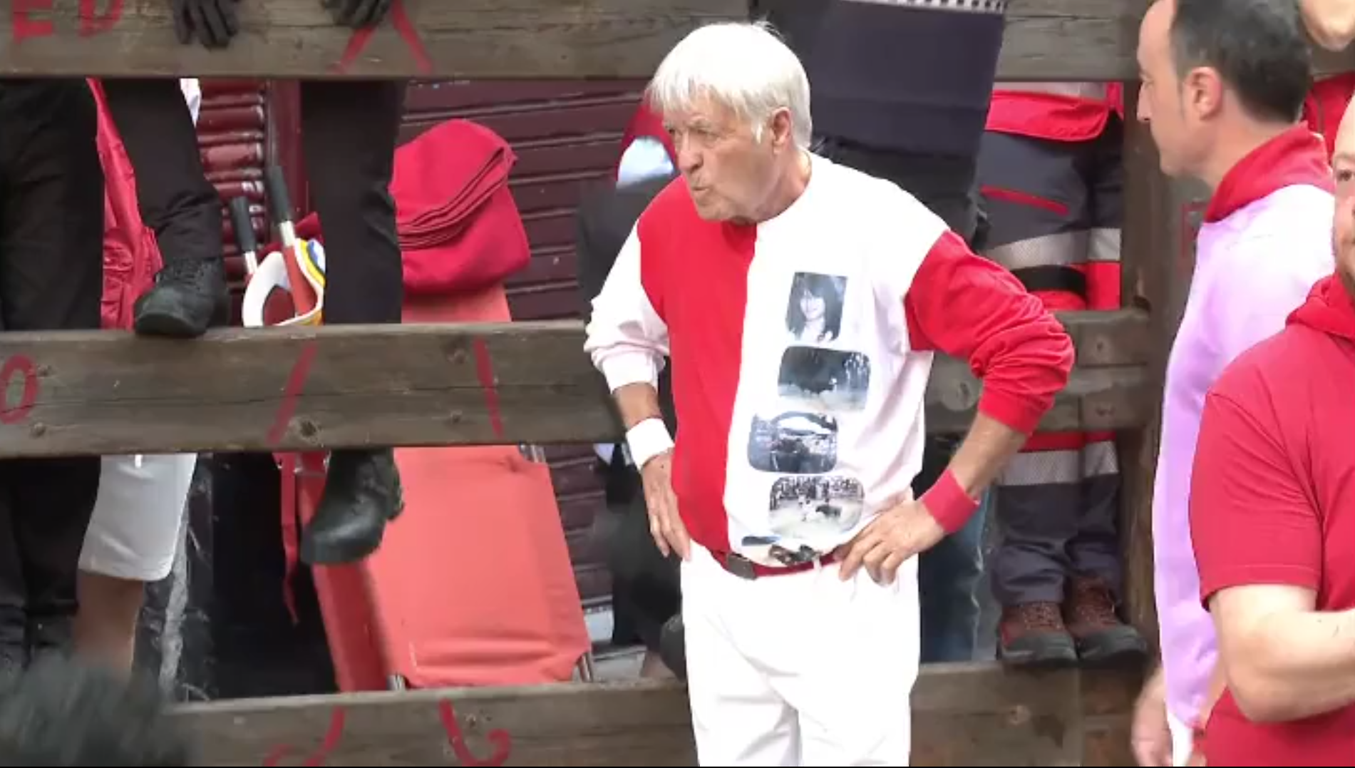 Vídeo: Así es la historia del “mozo” de 68 años que corre en San Fermín como homenaje a su hijo ...