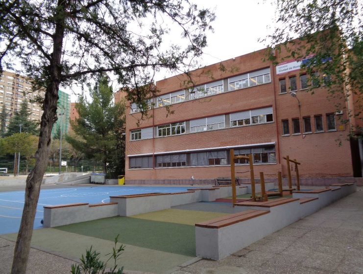 Retiro reforma seis centros educativos en agosto: toldos en los patios ...