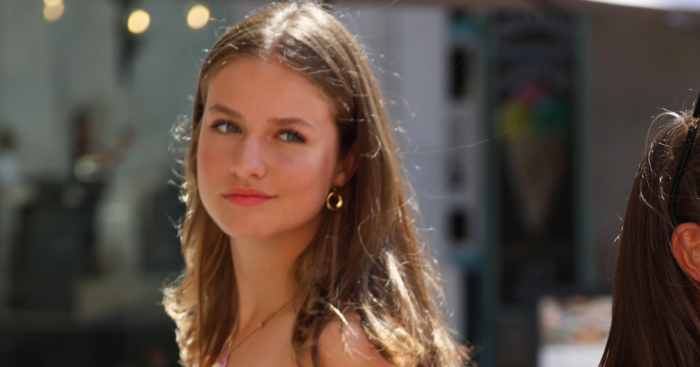 Publican fotos de la princesa Leonor estudiando la carta de navegación ...