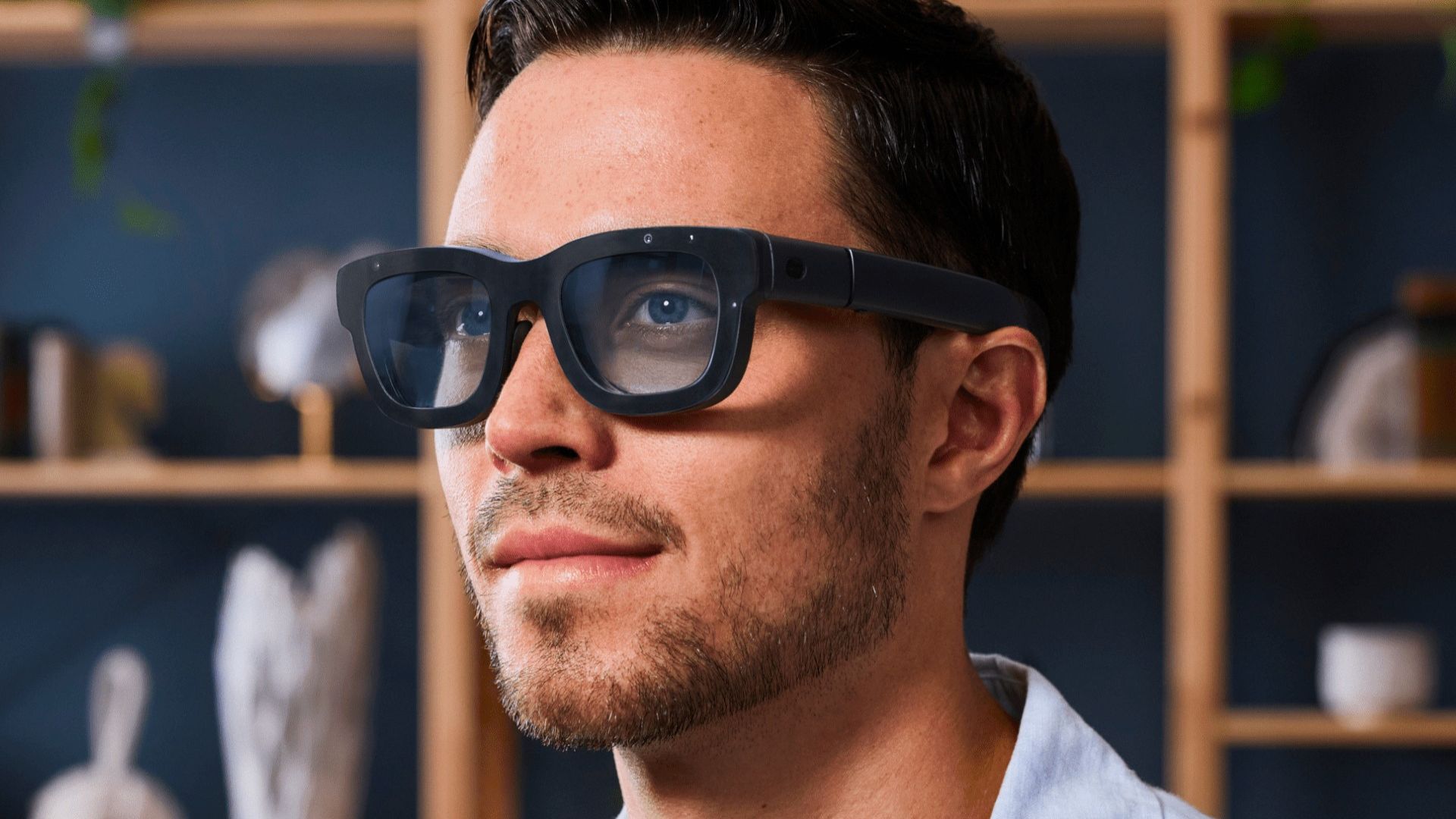 Así son las nuevas y futuristas gafas holográficas de Mark Zuckerberg ...