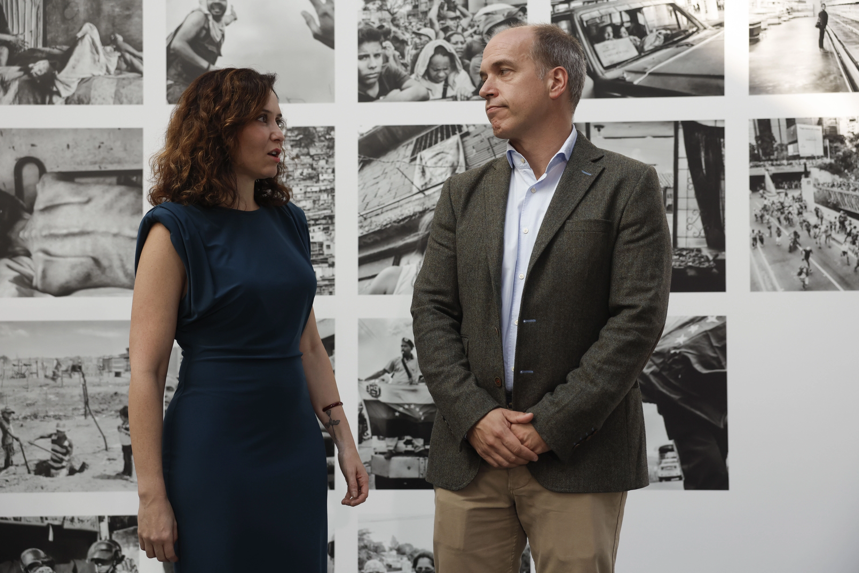 Isabel Díaz Ayuso vuelve a los años 80 estrenando un vestido de Zara ...