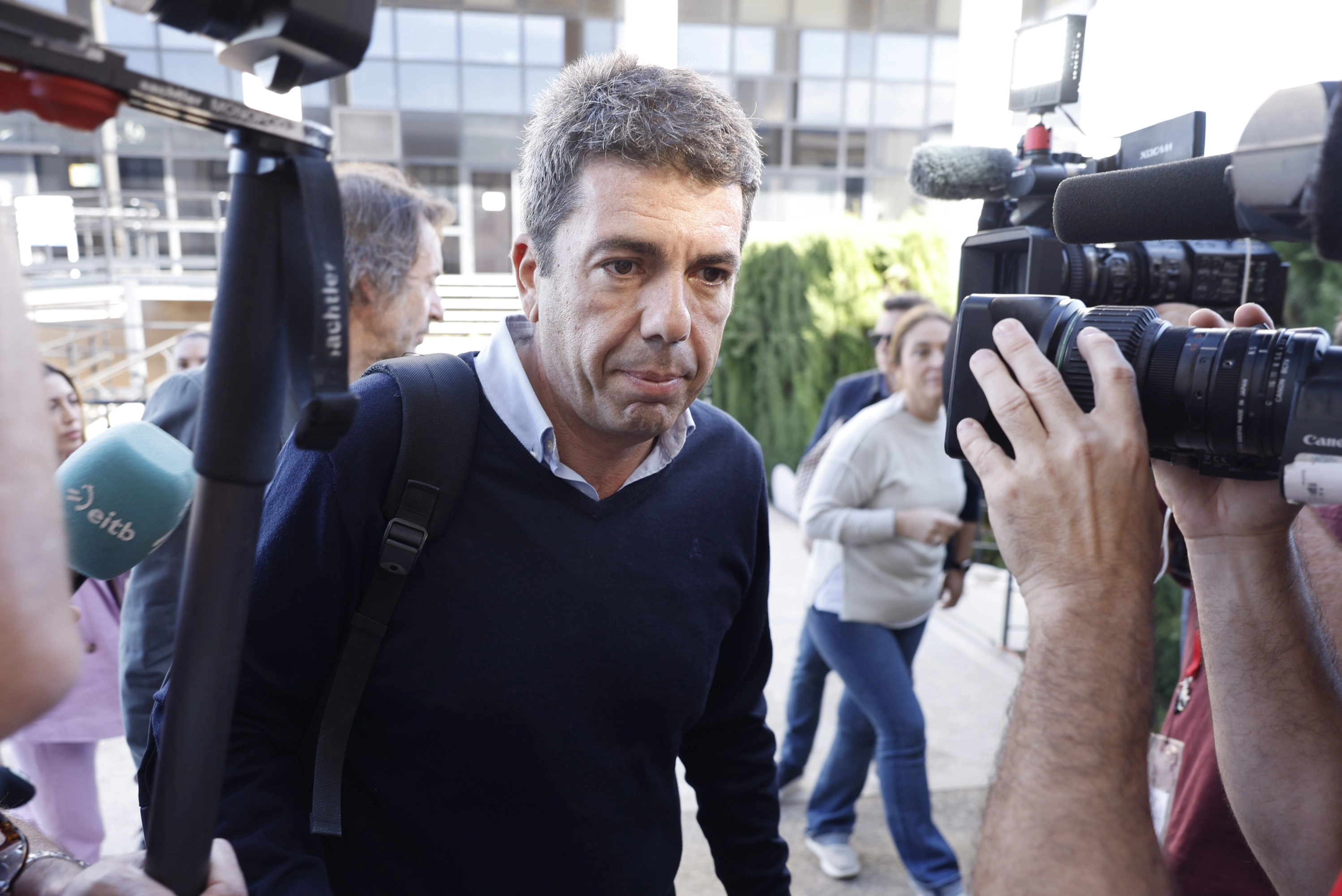 La gestión de la DANA acumula seis acciones judiciales contra Mazón y ...