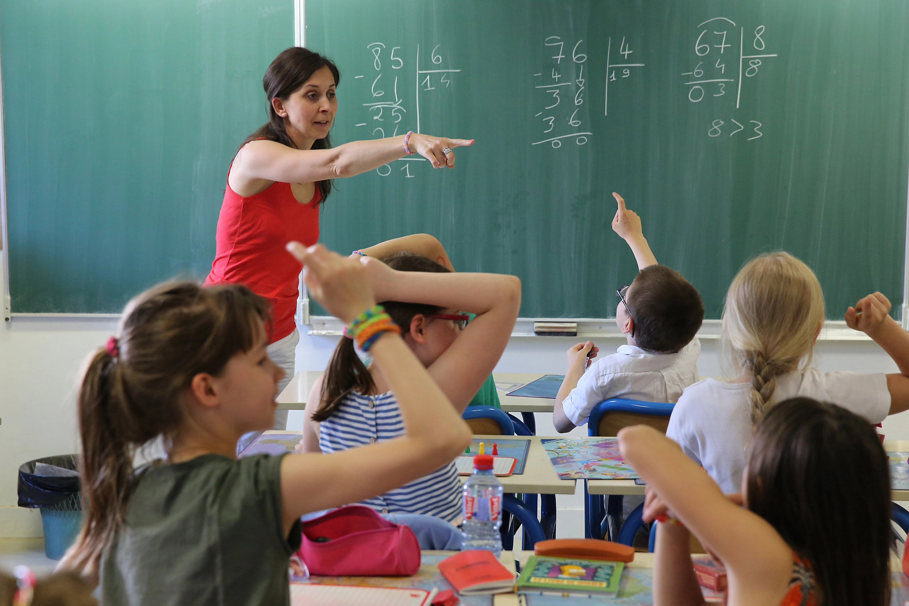 Una carrera de Magisterio muy genérica, clases "rutinarias" y pocos recursos: las causas de la ...