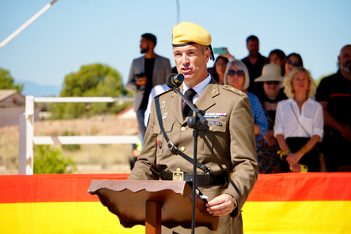 Ángel Martínez Puy, teniente coronel de la UME: "Seguiremos trabajando ...