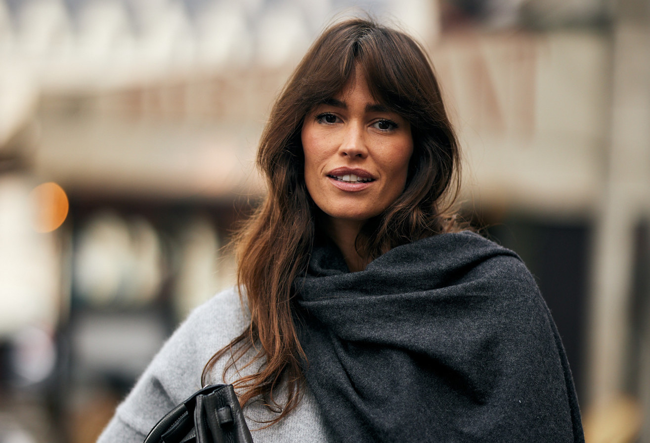 Cómo se llevan las mechas invertidas: la tendencia en coloración de ...