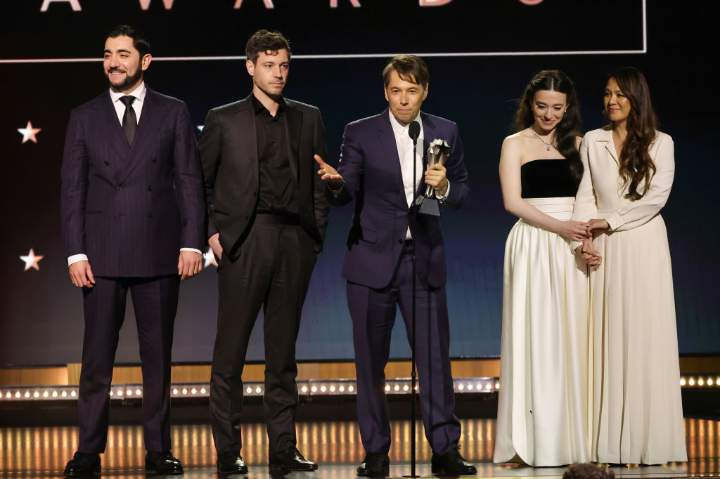 Palmarés completo de los Critics Choice Awards 2025: 'Anora' sigue ahí y 'Emilia Pérez' aplaca ...