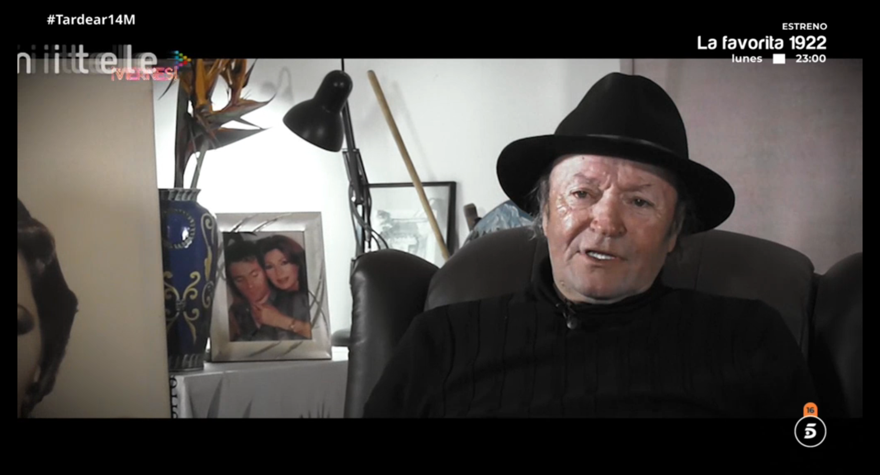 Amador Mohedano explica la razón por la que se sienta en 'De viernes ...