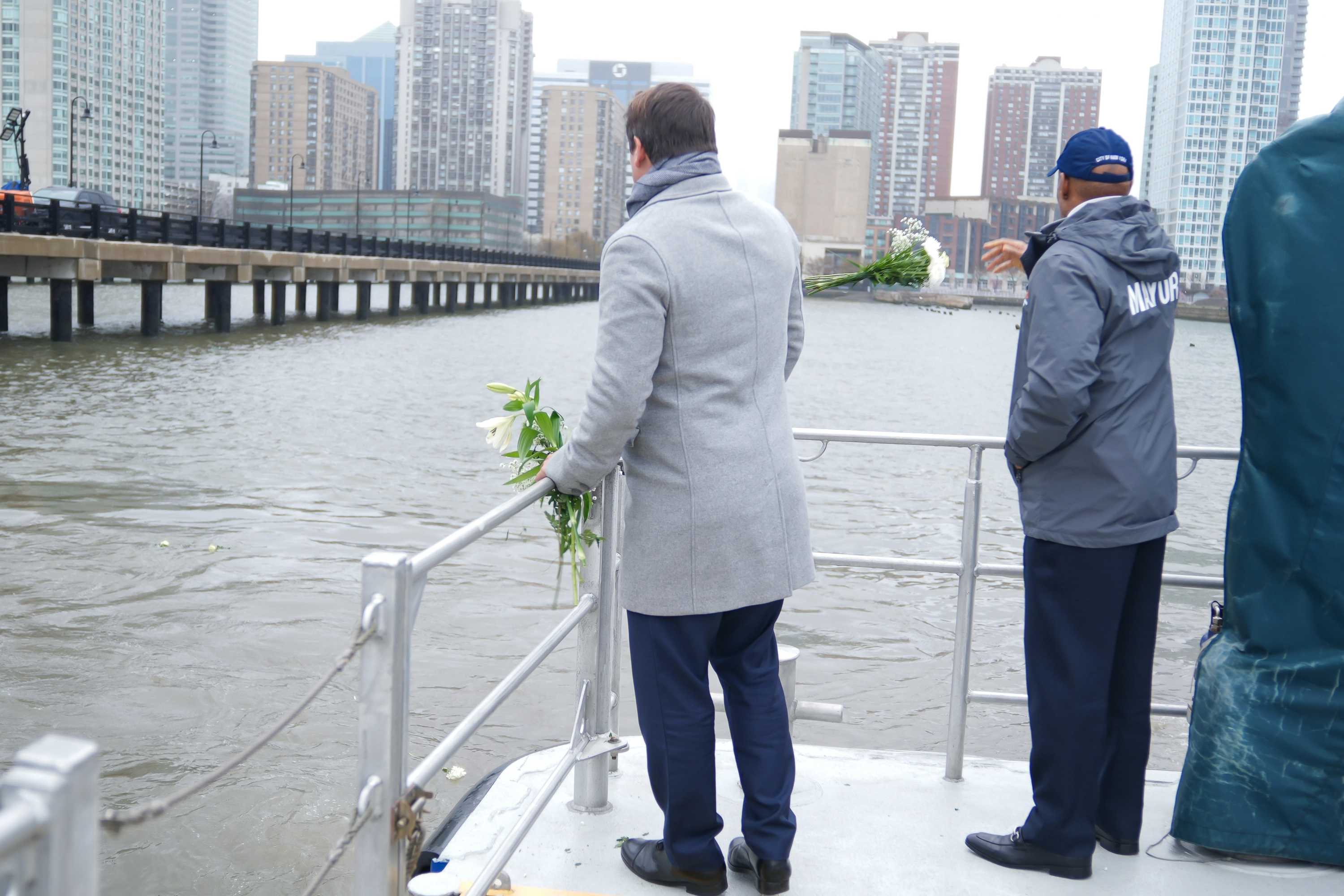 El hermano de Mercè Camprubí, muerta en el helicóptero en Nueva York ...