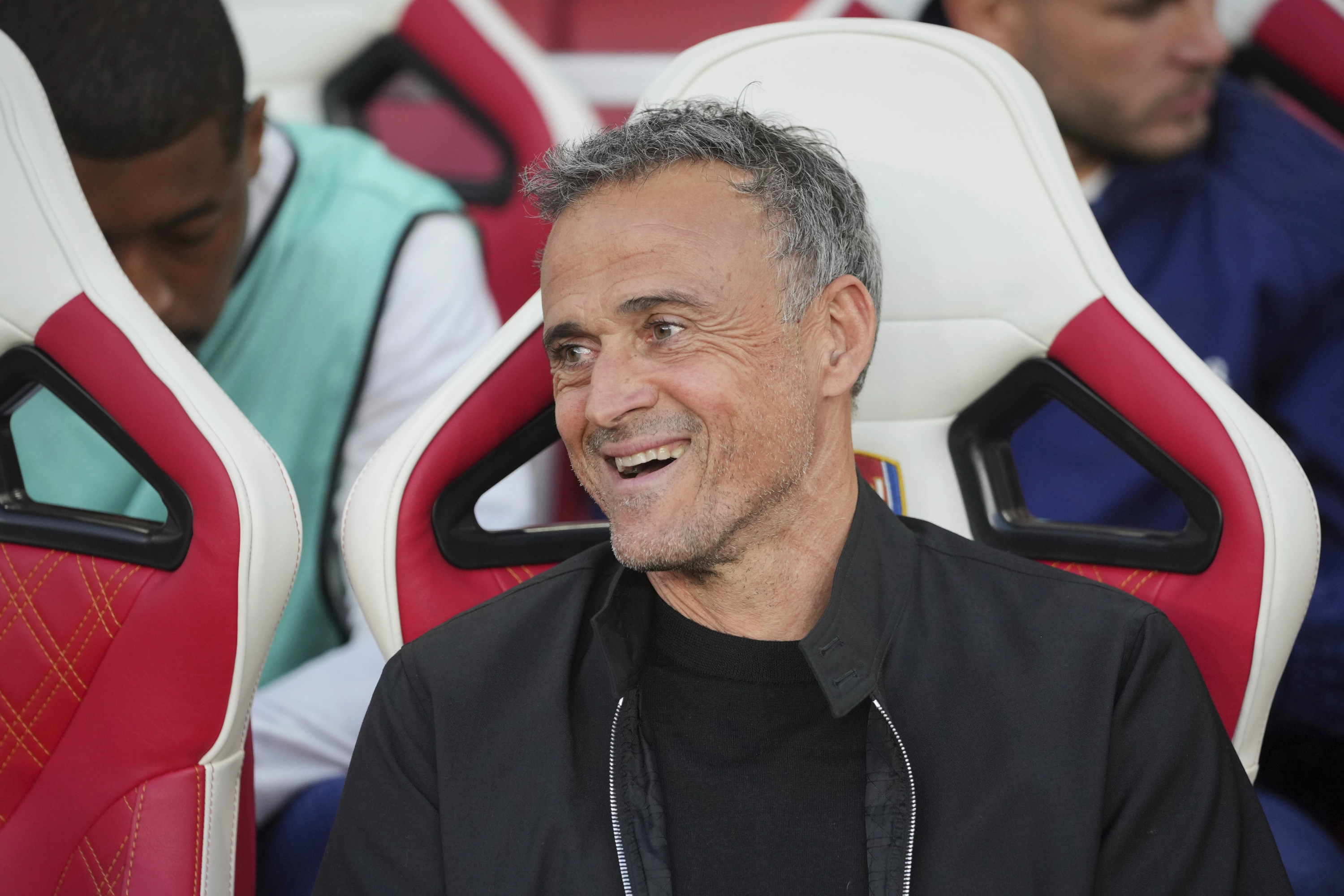 La vida actual de Luis Enrique en París: sueldo millonario, vida ...