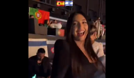 El vídeo viral de Yuval Raphael, de Israel, bailando emocionada 'Esa Diva' mientras Melody ...