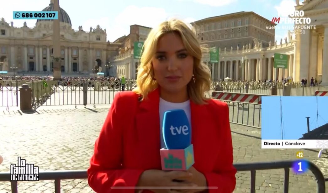 Marta Riesco y Javier de Hoyos se despiden entre lágrimas de 'La familia de la tele': "Ha sido ...