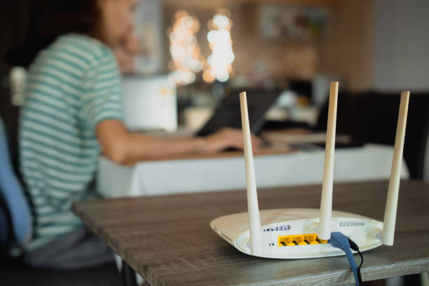 Qué hacer con el router cuando te vas de vacaciones: ventajas de dejarlo encendido o apagado